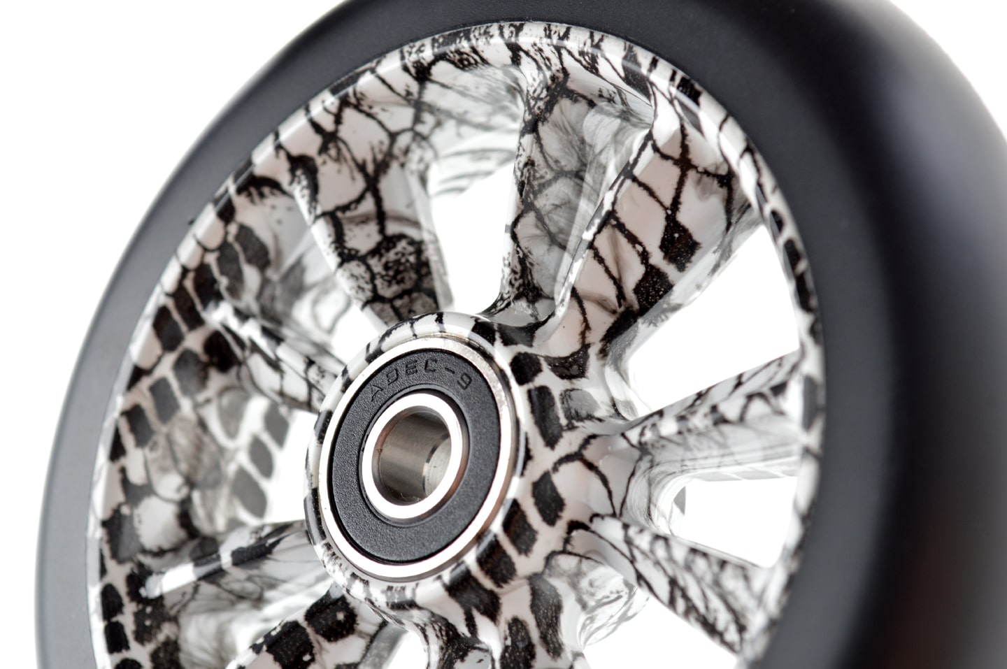 Ankündigung: "Snake Skin Wheels" coming soon!